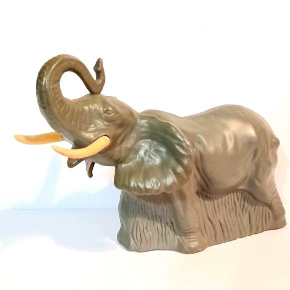 Avon | Accents | Majestic Elephant Vintage Avon Products Wild Country ...